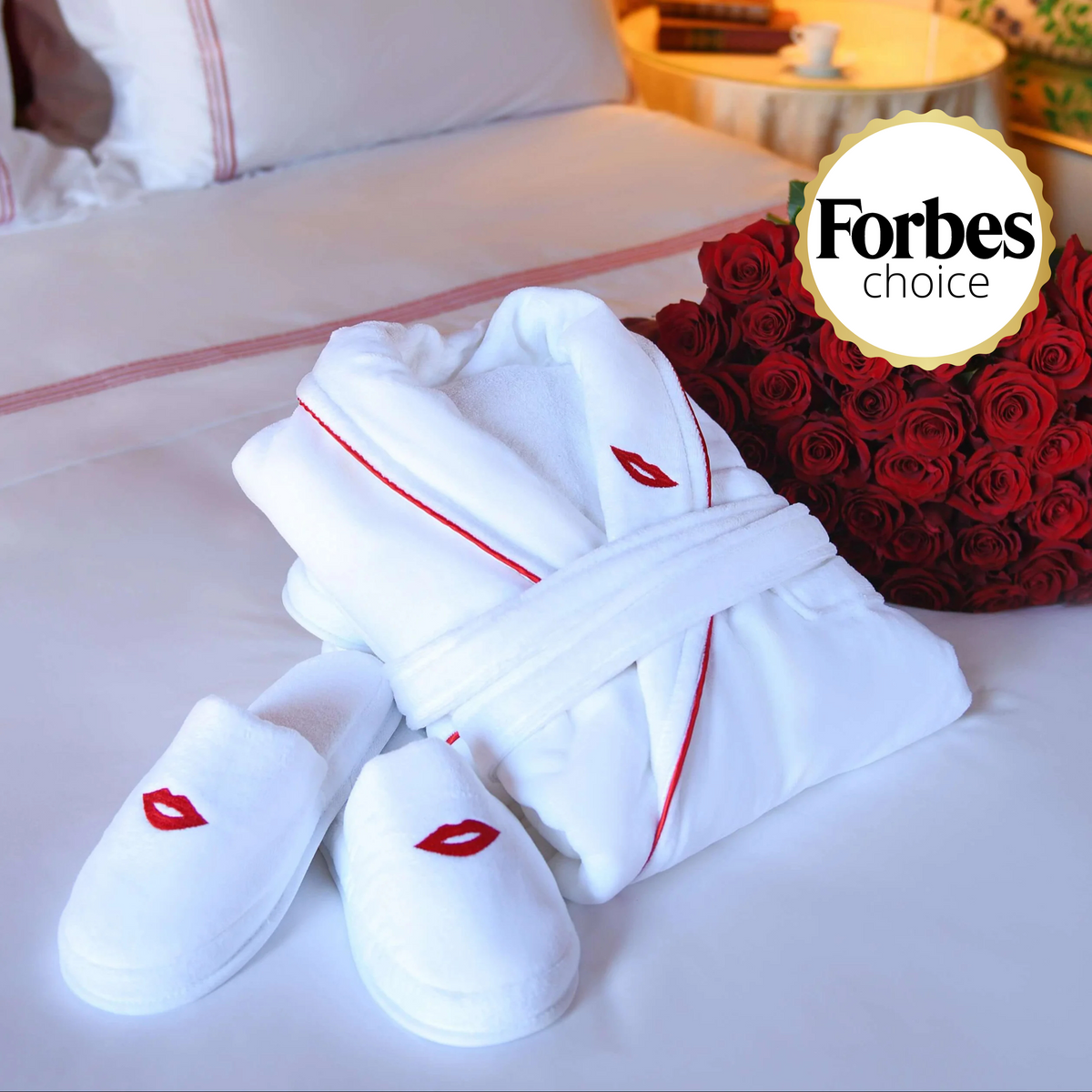 Kiss Embroidered Turkish Cotton Slippers – Villa Cotton